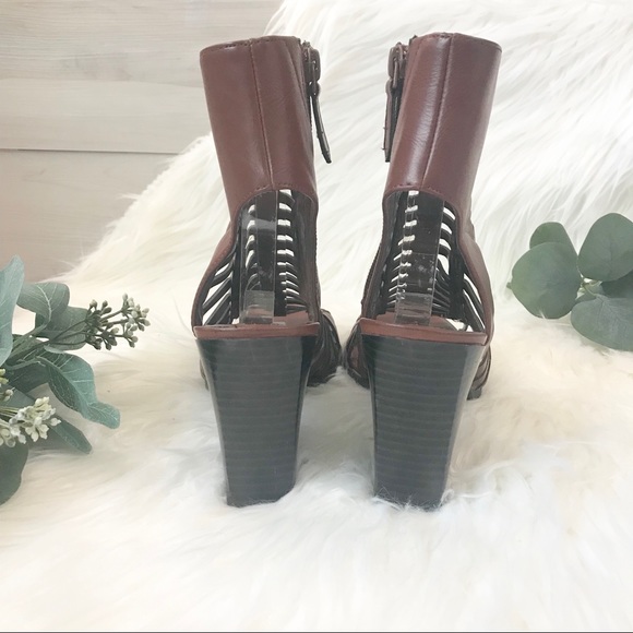 Forever 21 | Shoes | Caged Peep Toe Sandal | Poshmark